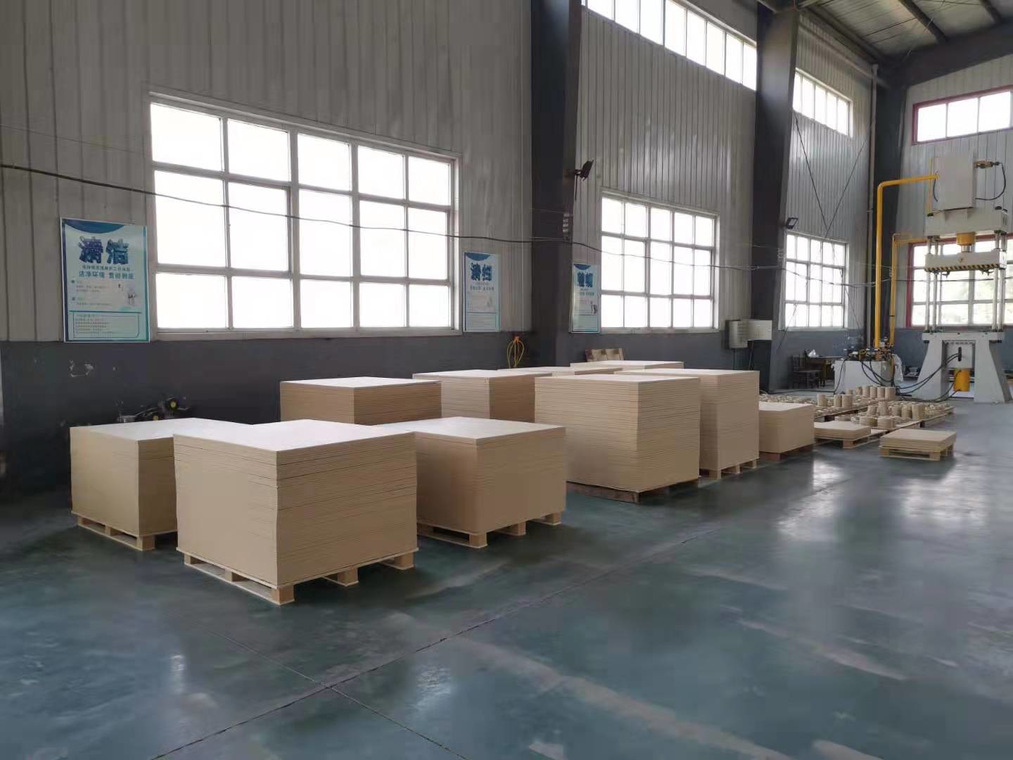 Heatproof Furnace Insulation Panels , Punching Fireproof Board For ...