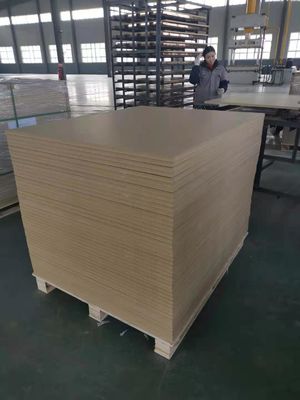 400-1200kg/M3 Reeded Vermiculite Board , Lightweight Vermiculite Fire ...